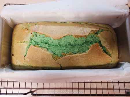Easiest Pandan Butter Cake