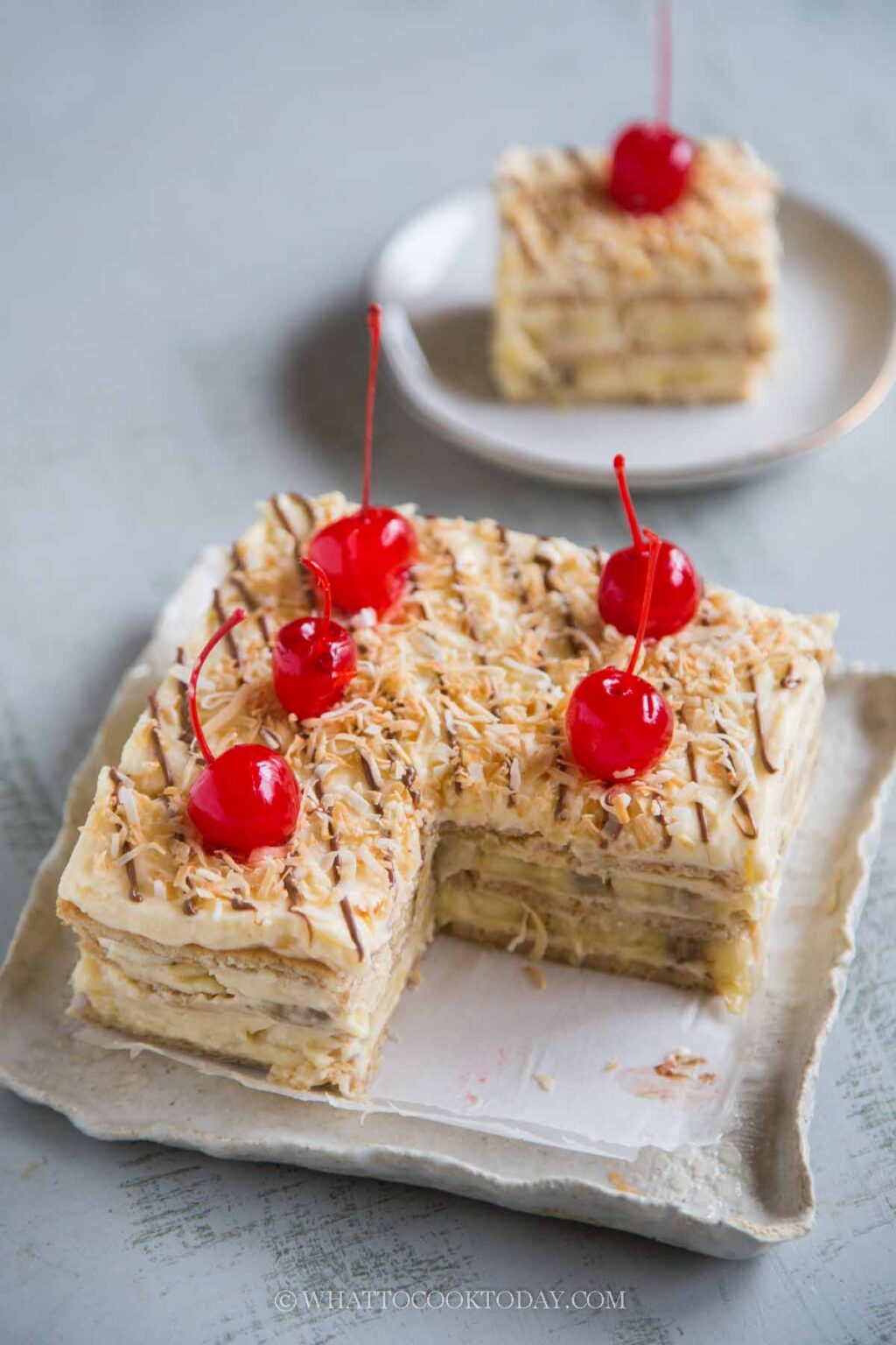 No-Bake Banana Split Layer Cake - What To Cook Today