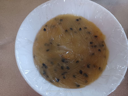 Passion Fruit Meringue Roulade - What To Cook Today