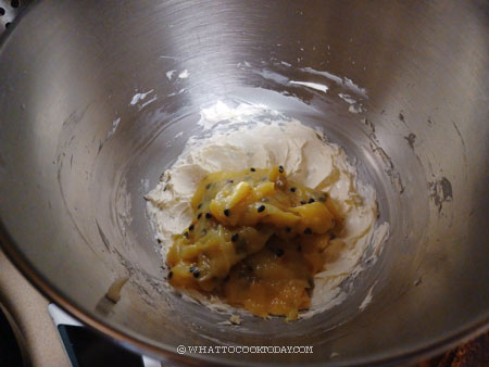 Passion Fruit Meringue Roulade - What To Cook Today