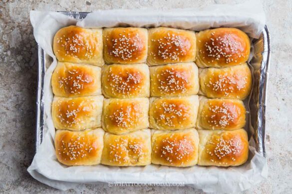 Fluffy Baked Milk Buns with Ginger Hoisin Chicken - What To Cook Today