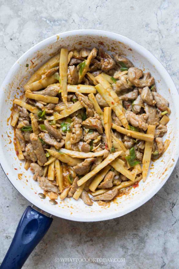 Easy Stir-Fry Pork with Bamboo Shoots - What To Cook Today