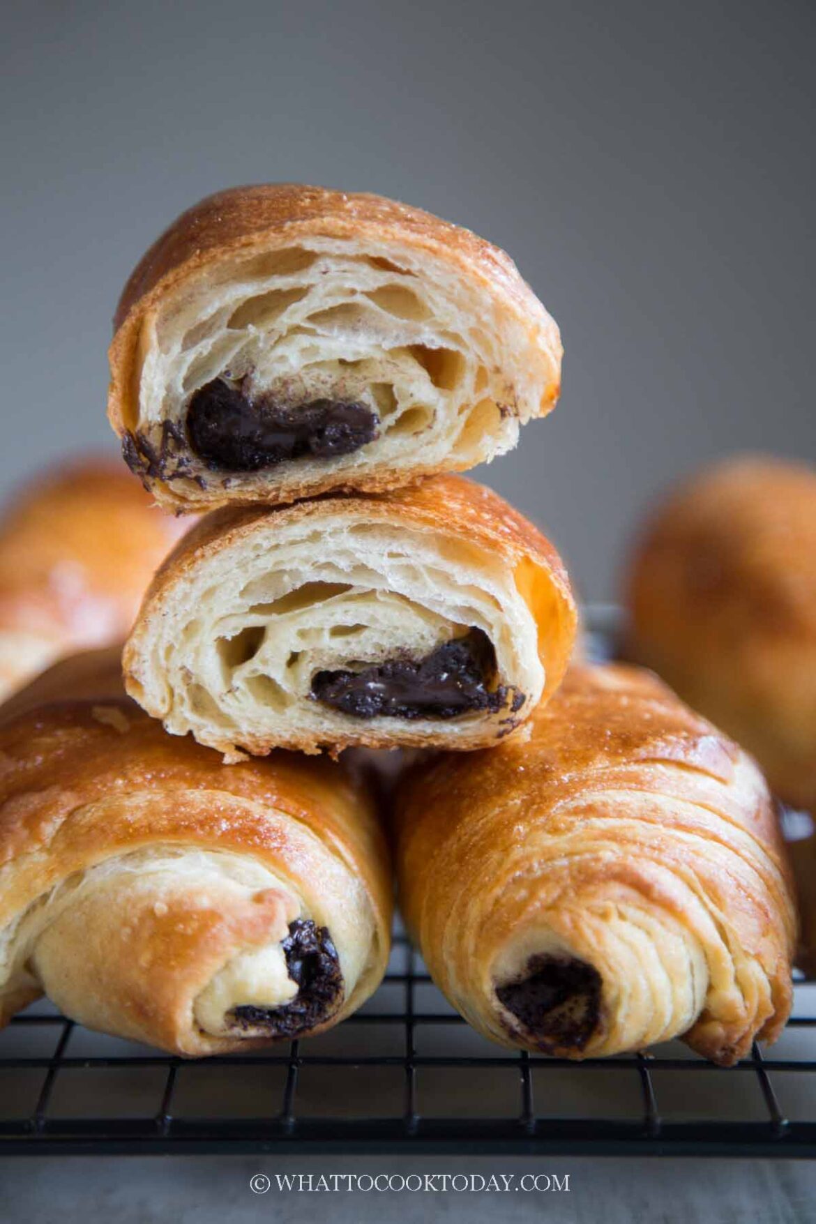 Easy Pain Au Chocolat (Chocolate Croissant) - What To Cook Today